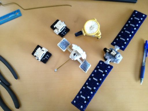 Knitting spacecraft models | Space-for-All at HobbySpace