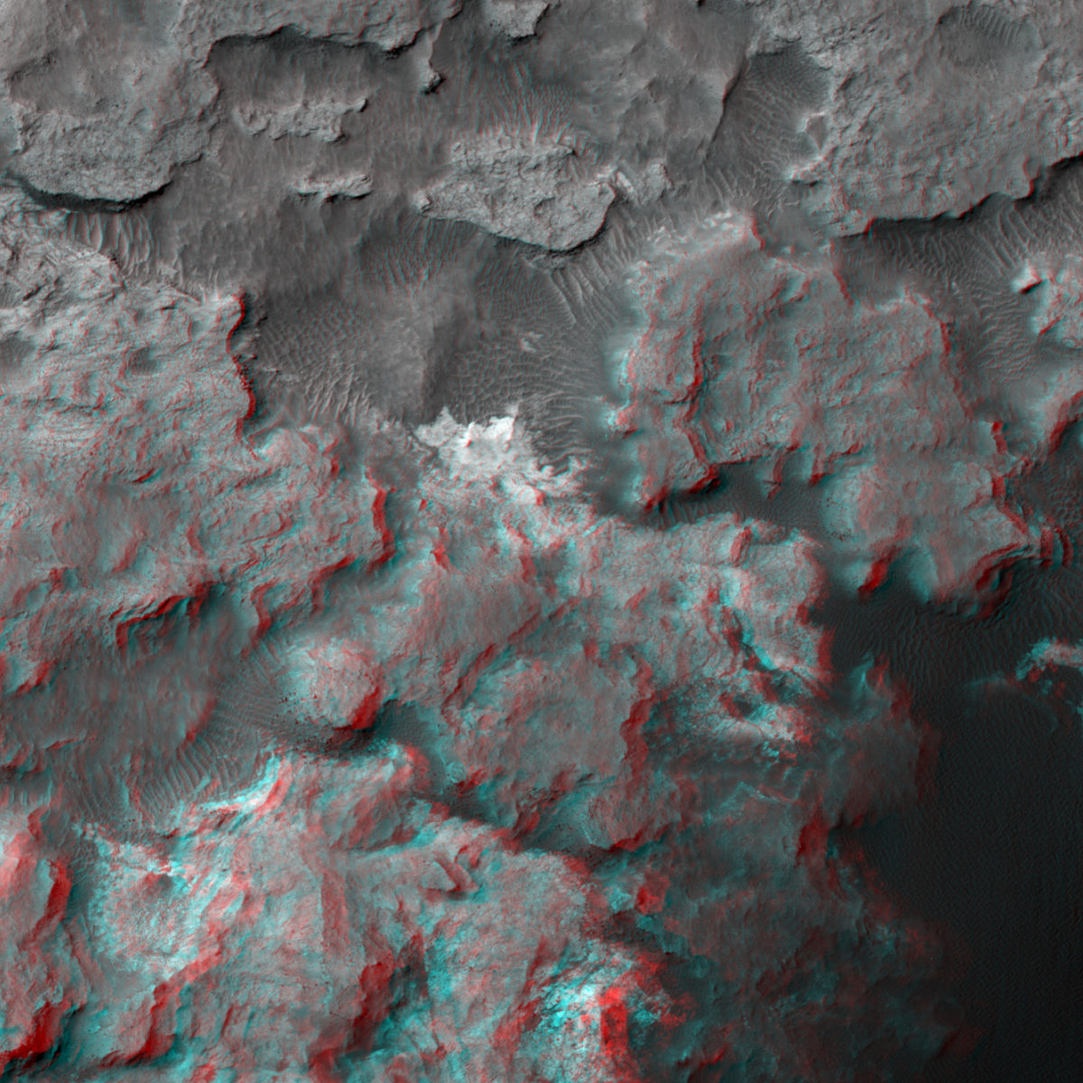 Color view of the plumes of Enceladus | The Planetary Society