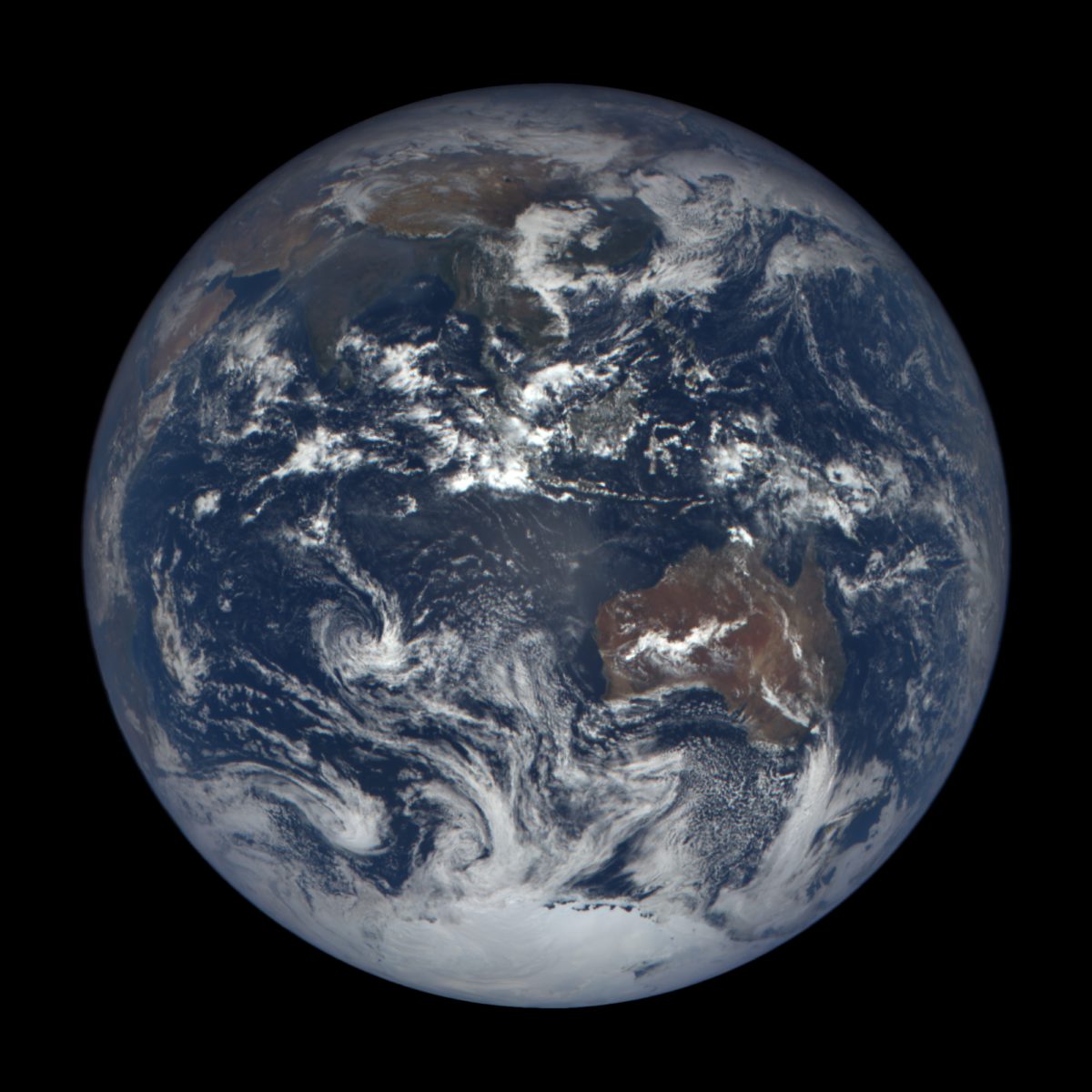 DSCOVR EPIC image of Earth, November 26, 2015 | The Planetary Society