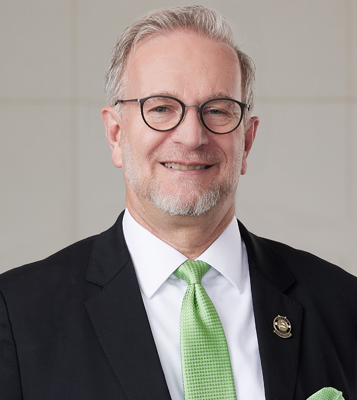 Ronald Benner portrait | The Planetary Society