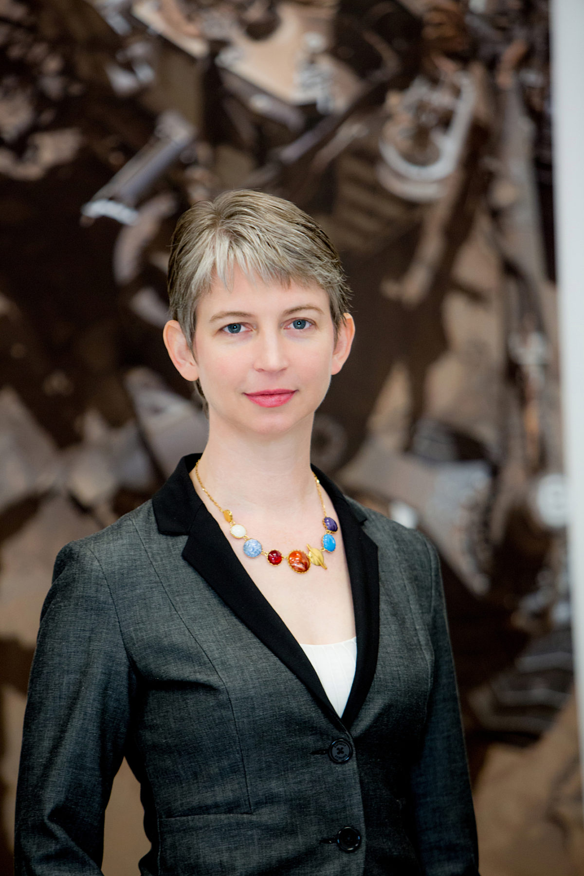 Emily Lakdawalla 2017 headshot with Curiosity | The Planetary Society