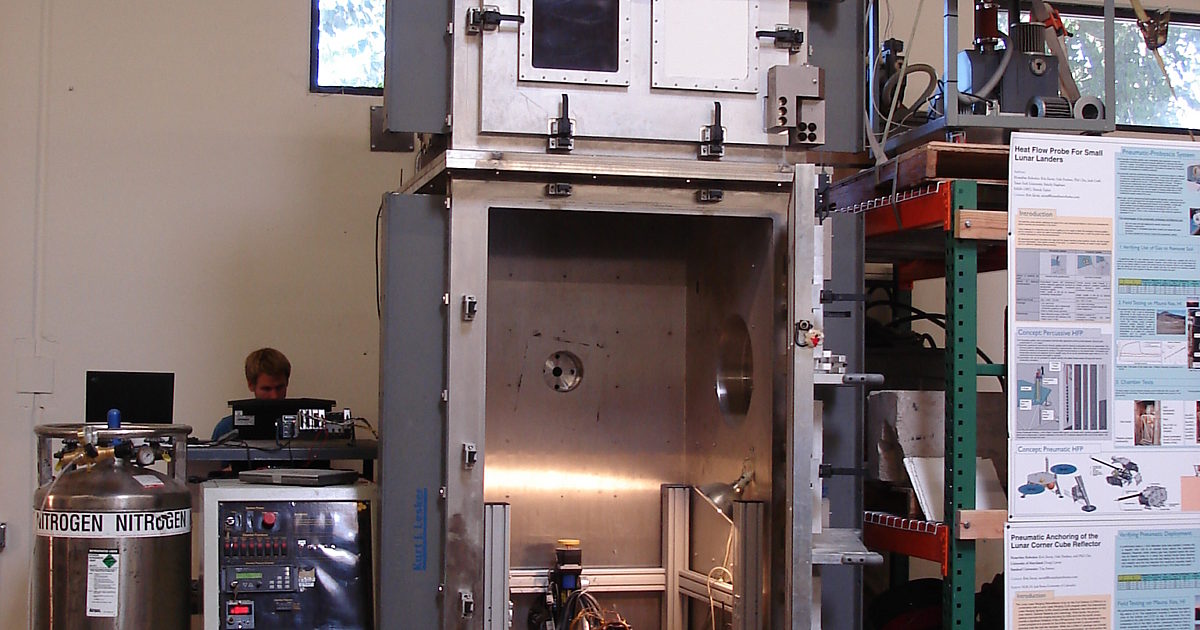 Honeybee Robotics Vacuum Chamber | The Planetary Society