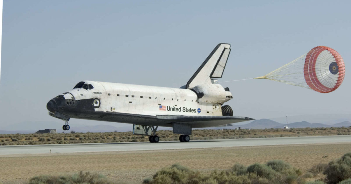 space shuttle orbit path