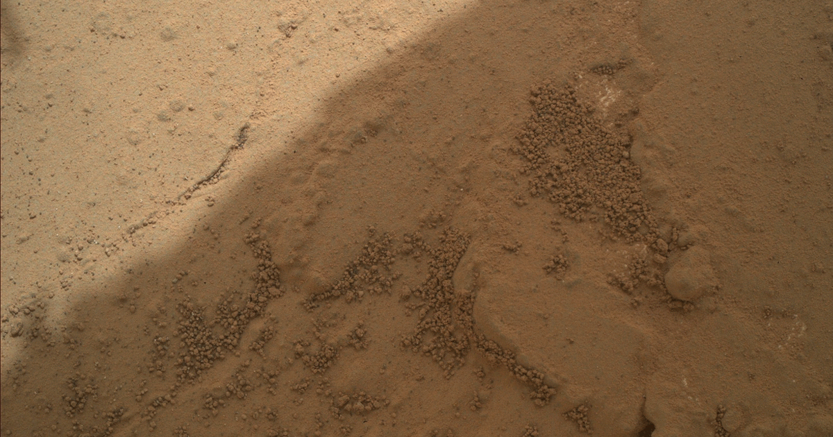 Curiosity's second drill tap, before and after | The Planetary Society