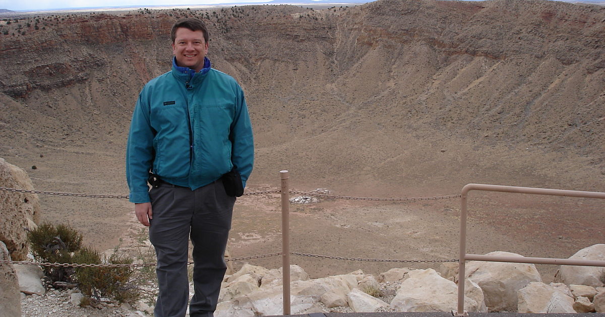 Bruce Betts at Meteor Crater | The Planetary Society