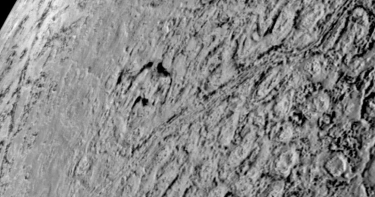 High resolution Voyager 2 image of Triton's… | The Planetary Society