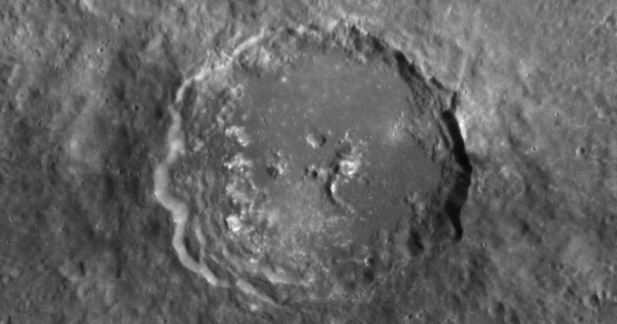 Half-hollowed crater | The Planetary Society
