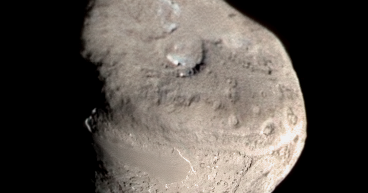 Color global view of Tempel 1 from Deep Impact | The Planetary Society