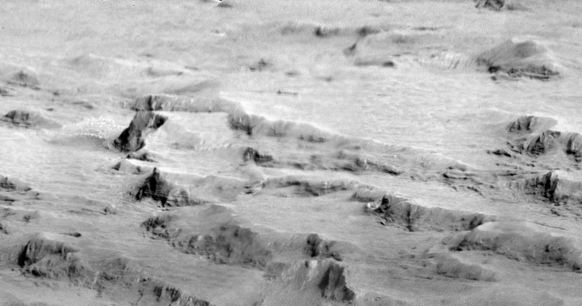 Topography on the Mount Sharp upper mound | The Planetary Society