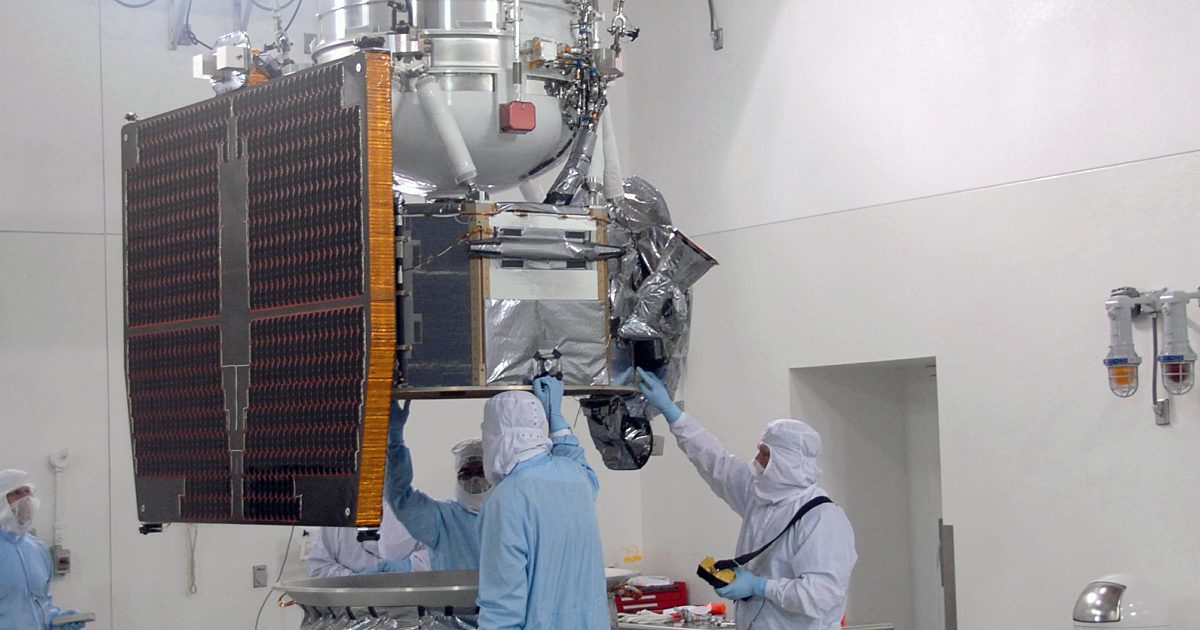 NEOWISE launch processing | The Planetary Society