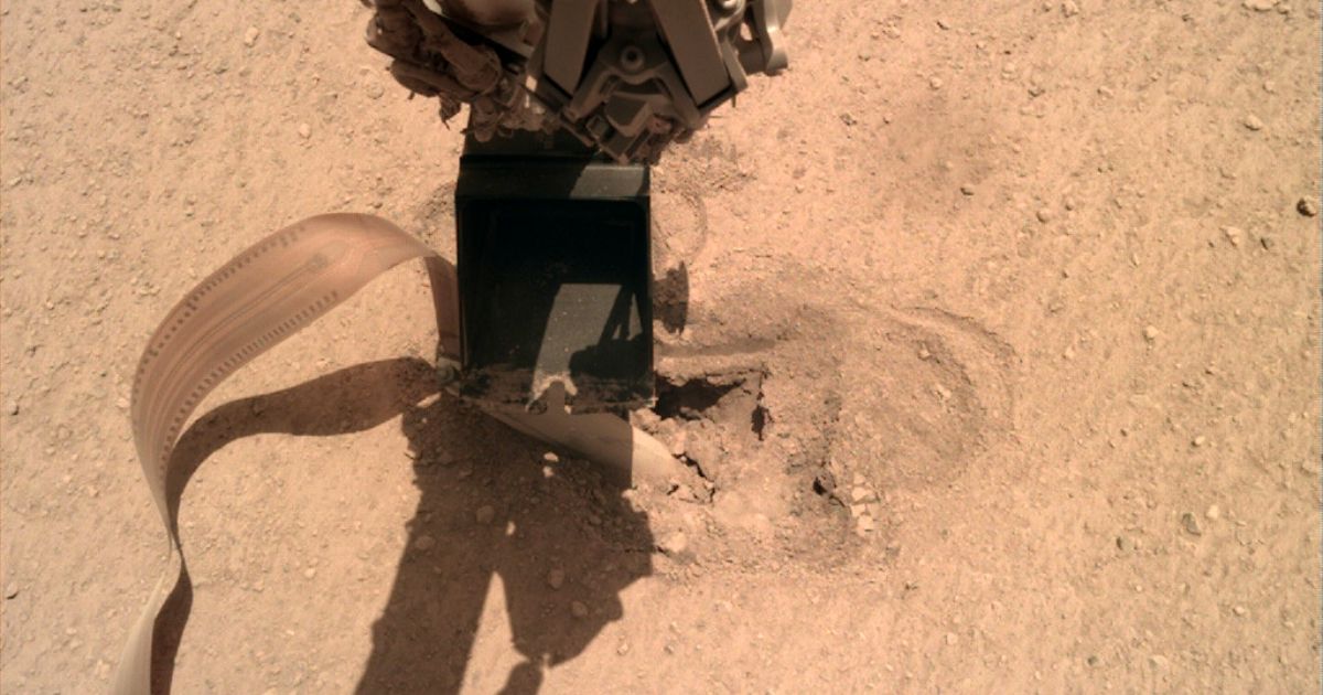 InSight presses its robotic arm on the mole | The Planetary Society