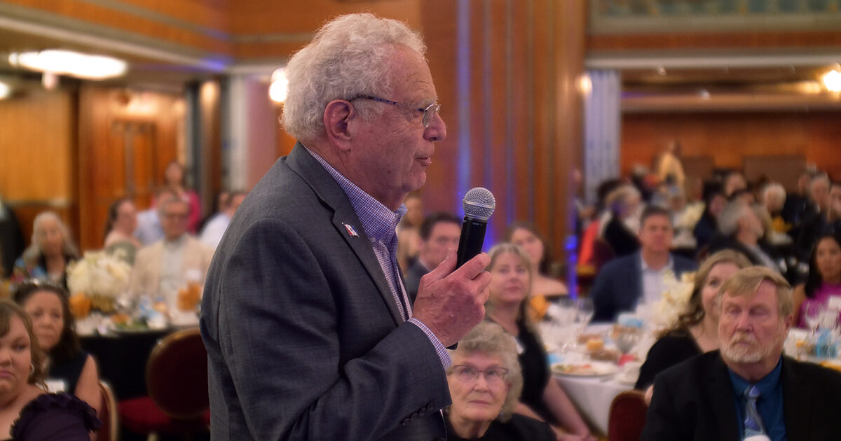 Lou Friedman at the Cosmic Shores Gala | The Planetary Society