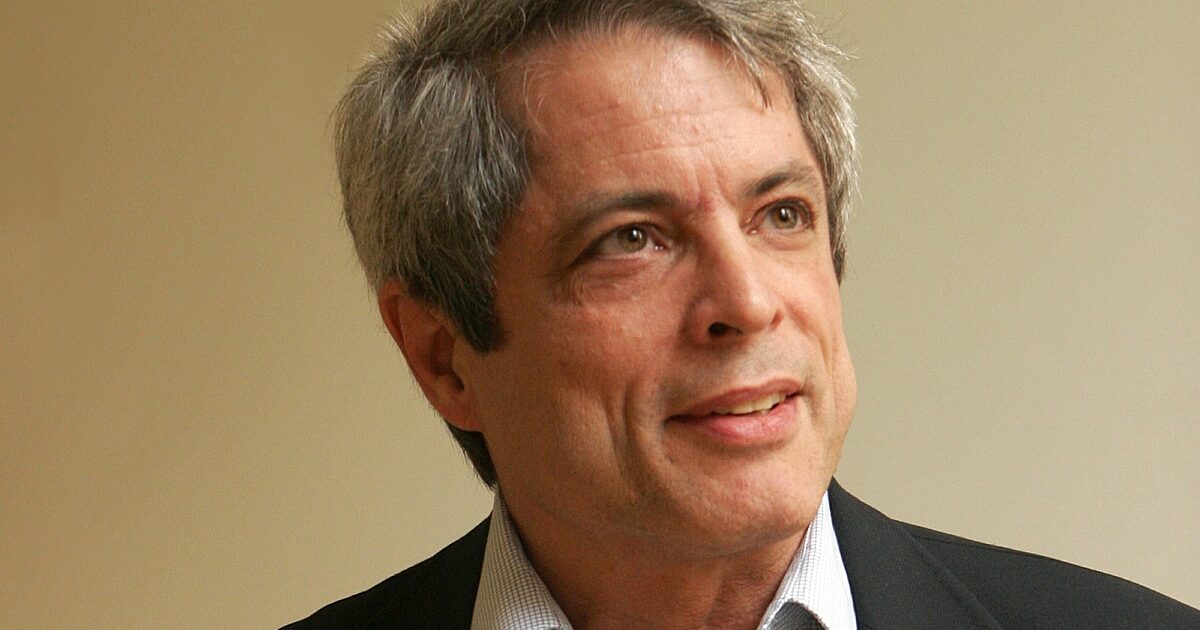 Lorne Trottier portrait | The Planetary Society