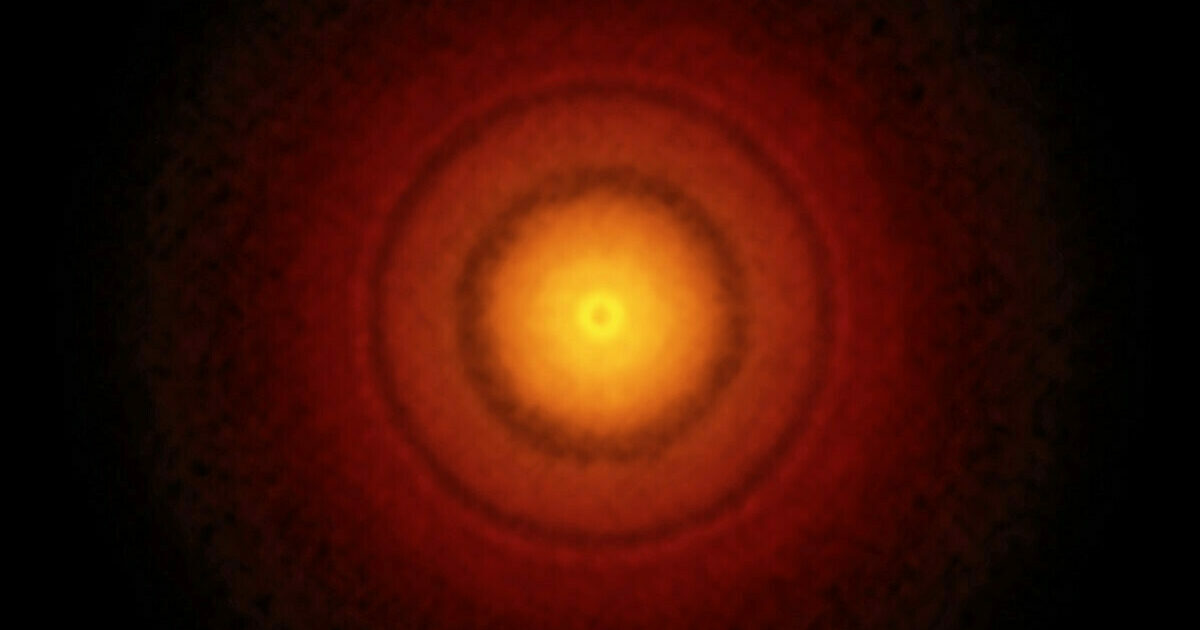 A Baby Solar System | The Planetary Society