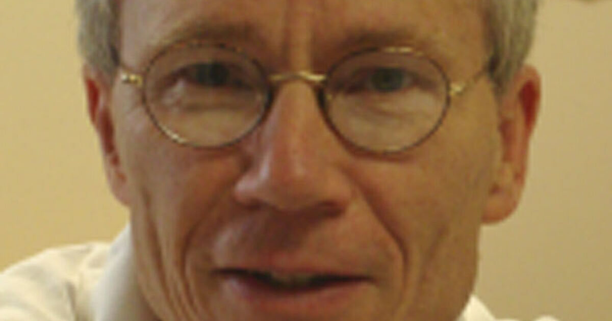 James Drake portrait | The Planetary Society