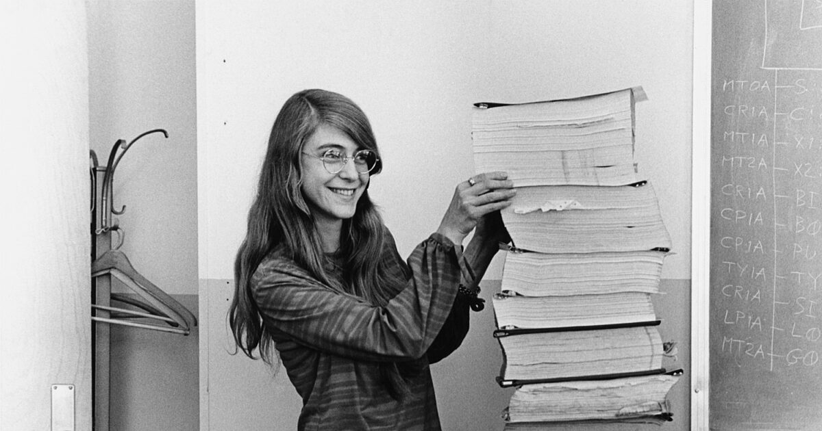 Computing in space exploration history | The Planetary Society