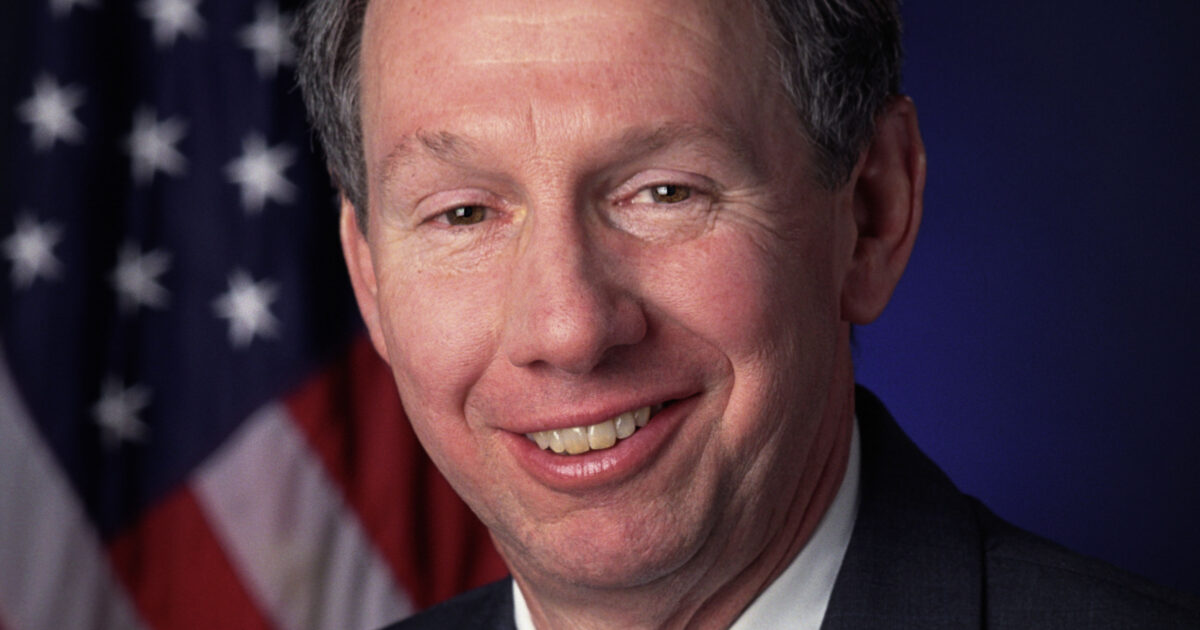 Michael Griffin portrait | The Planetary Society