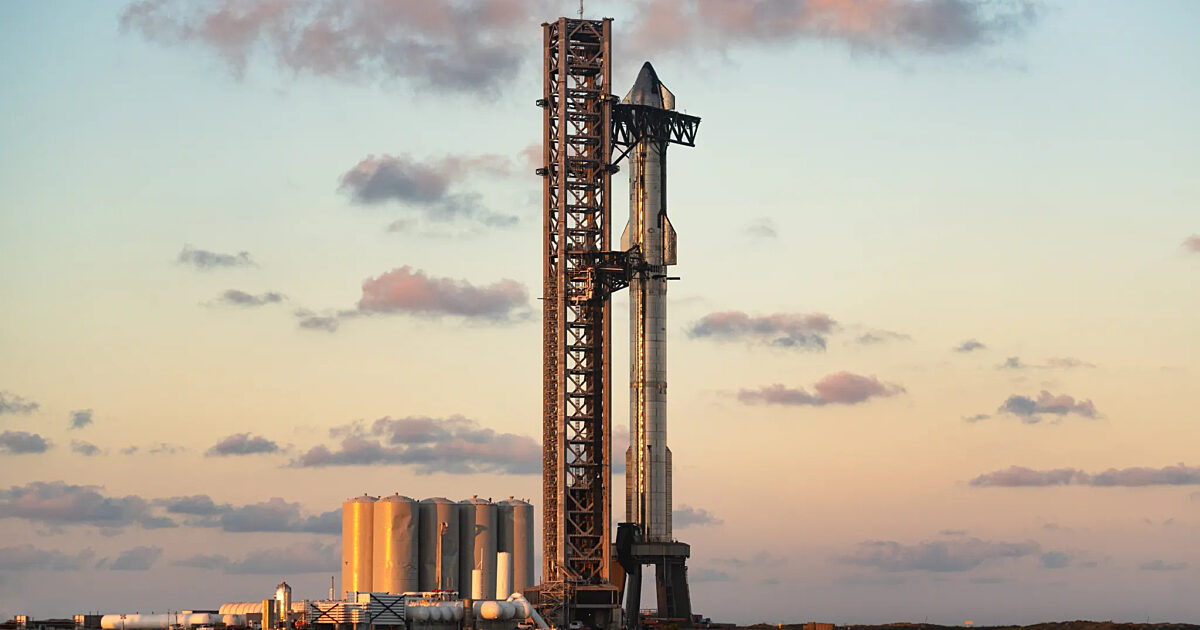 SpaceX Starship fully stacked | The Planetary Society