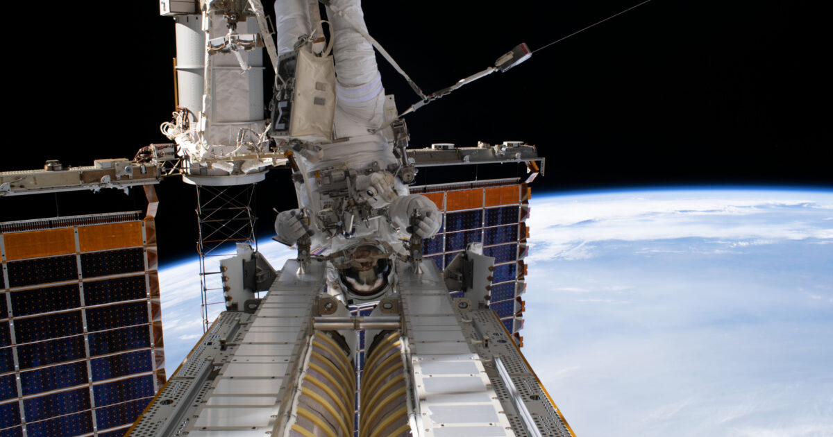 A topsy turvy work station | The Planetary Society