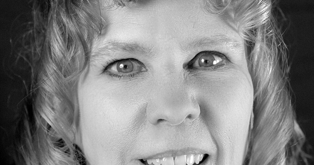 Theresa Benyo portrait | The Planetary Society