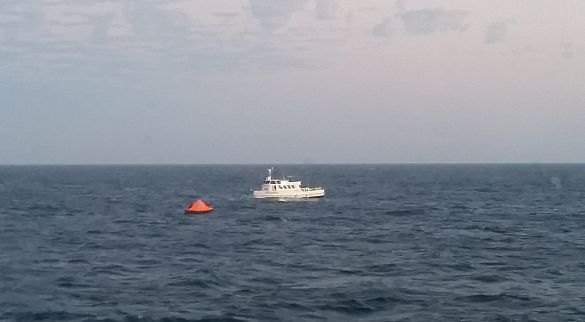 Maximus with lifeboat | The Planetary Society