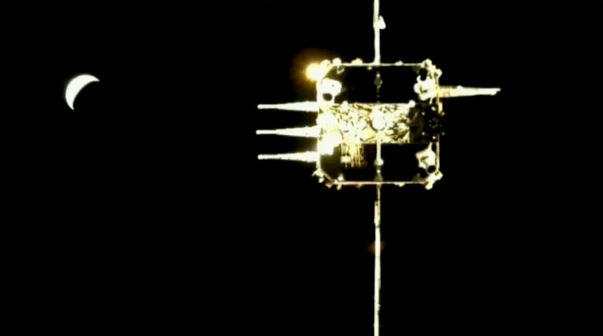 Pictures of Earth by Planetary Spacecraft | The Planetary Society