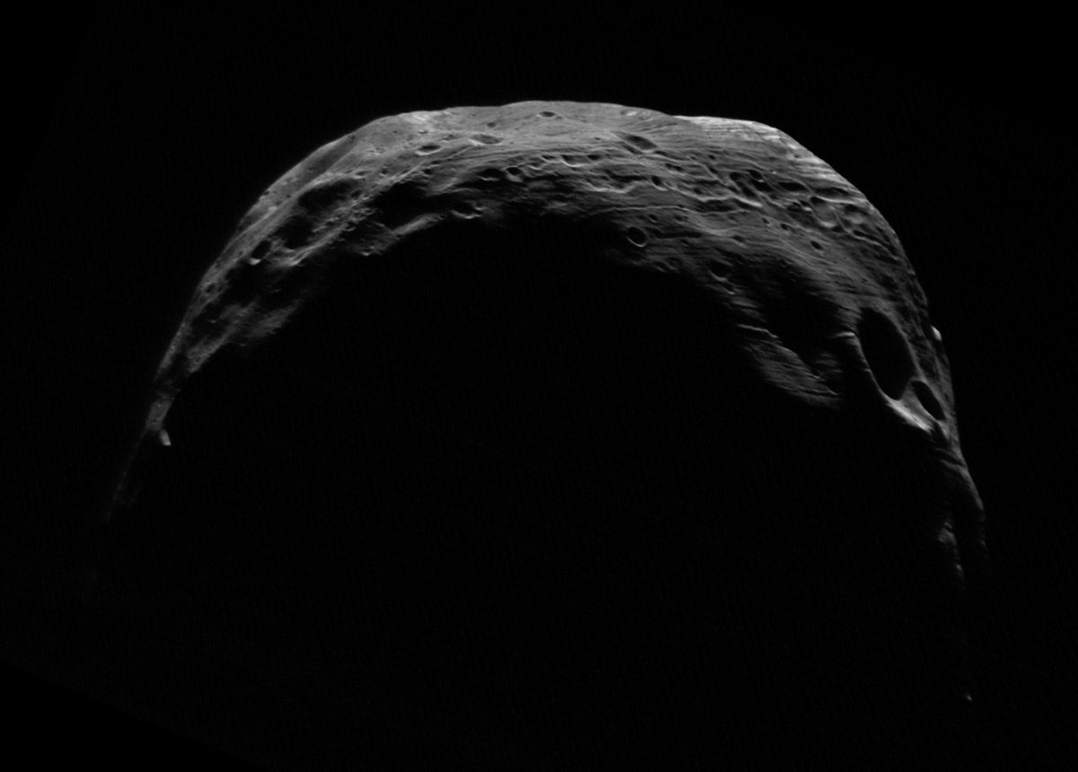 Crescent Phobos from Mars Express, 25 May 2007 | The Planetary Society