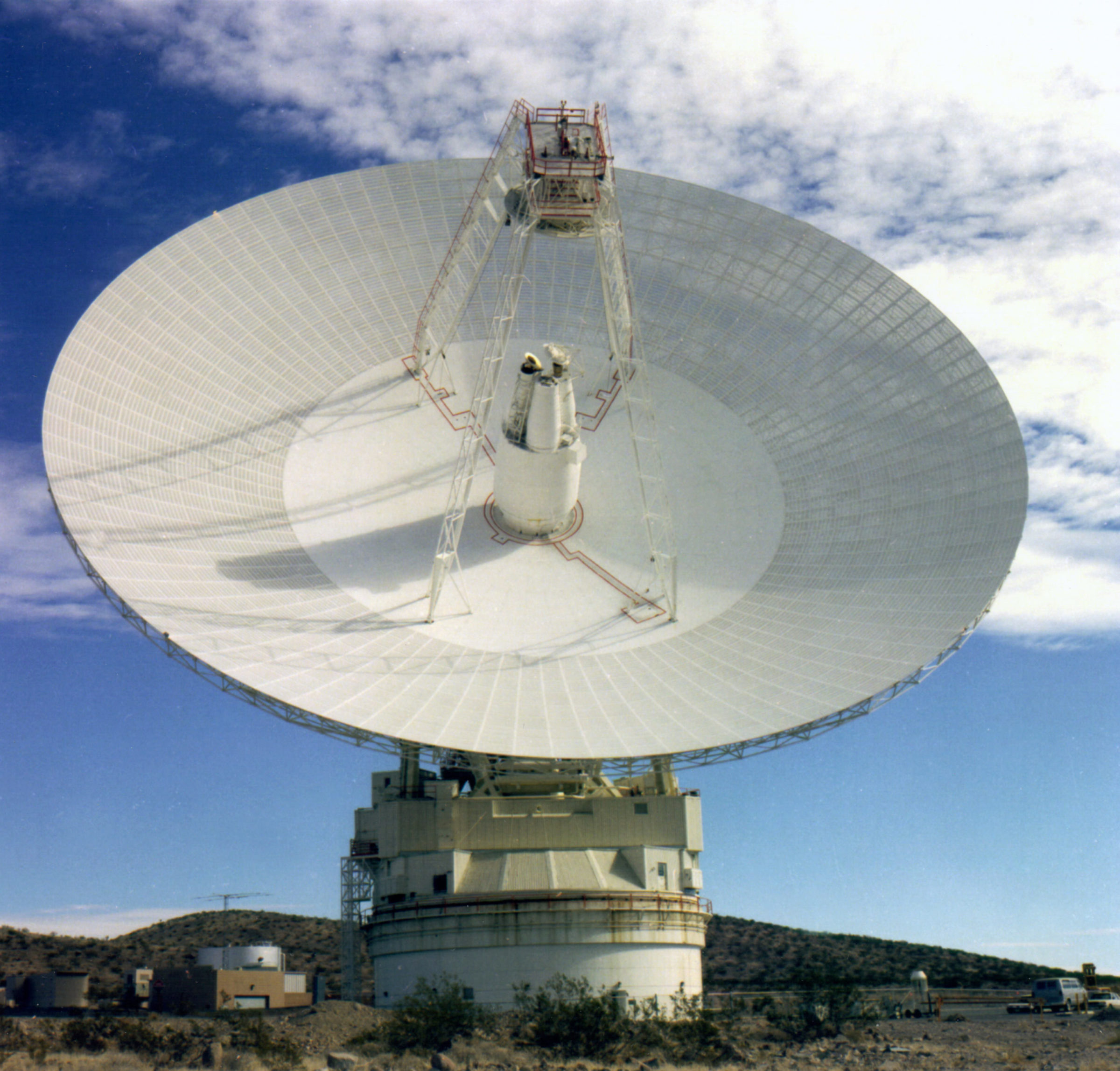 70-meter dish at Goldstone | The Planetary Society