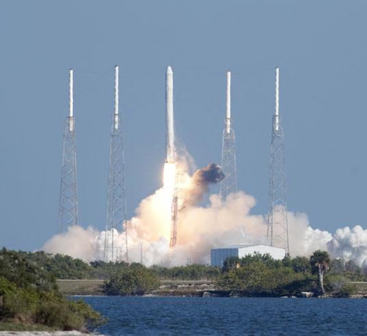 SpaceX Dragon/Falcon 9 liftoff | The Planetary Society