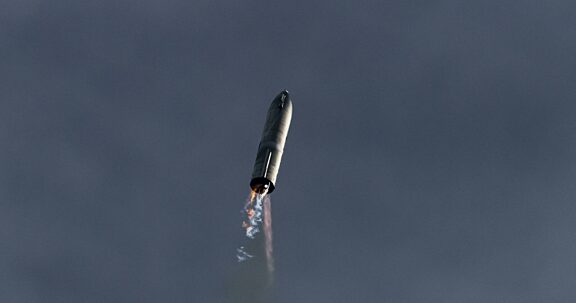 Why NASA Picked SpaceX to Land Humans on the… | The Planetary Society