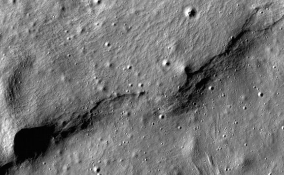 Is the Moon shrinking? | The Planetary Society