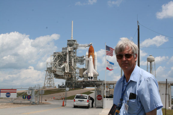 Ken Kremer with Endeavour | The Planetary Society