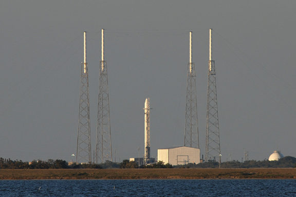 Falcon 9 poised for its first flight | The Planetary Society
