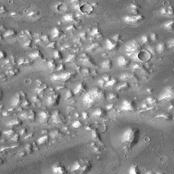 Enceladus' plumes in color | The Planetary Society