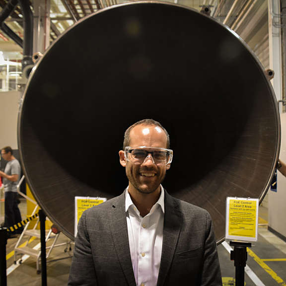 SpaceX Crew Dragon Docking Simulator | The Planetary Society