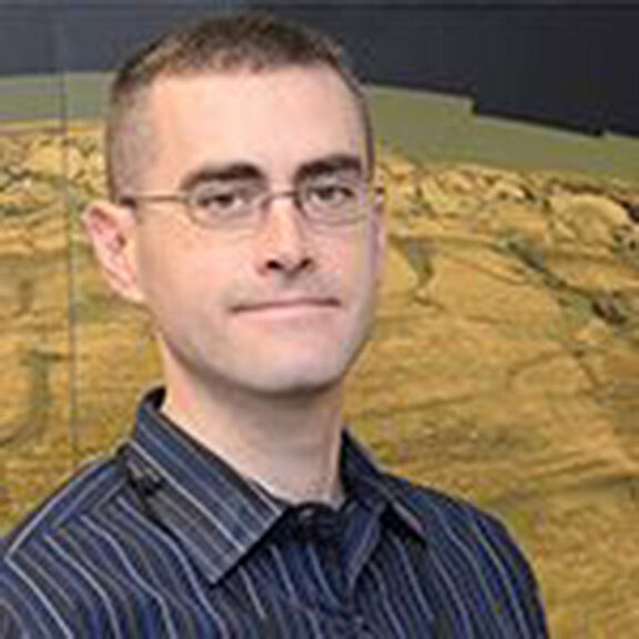Scott Guzewich portrait | The Planetary Society