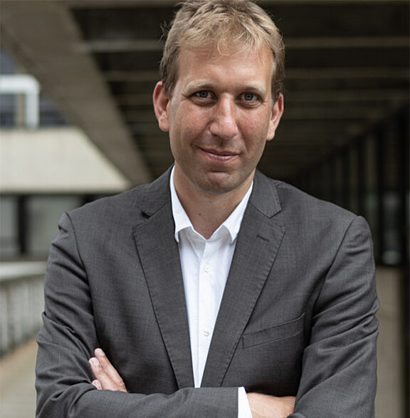 Chris Lintott portrait | The Planetary Society