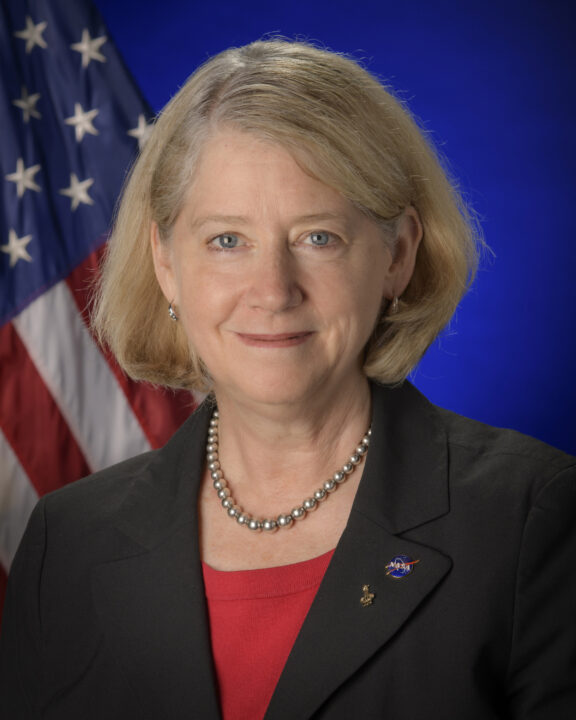 Pam Melroy portrait | The Planetary Society