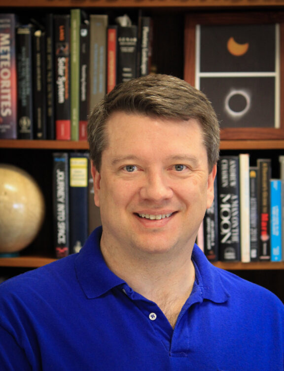 Bruce Betts portrait | The Planetary Society