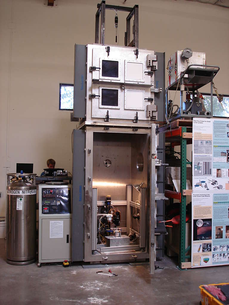 Honeybee Robotics Vacuum Chamber | The Planetary Society