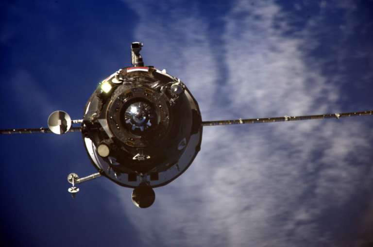 Progress M-28M final approach | The Planetary Society