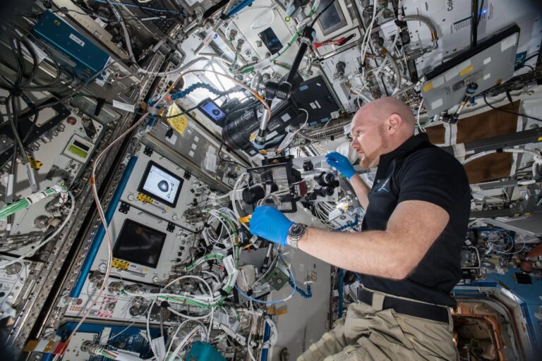 Space Automated Bioproduct Laboratory (SABL)… | The Planetary Society