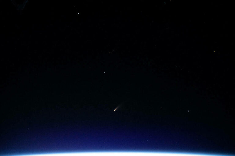 Comet NEOWISE over Earth | The Planetary Society