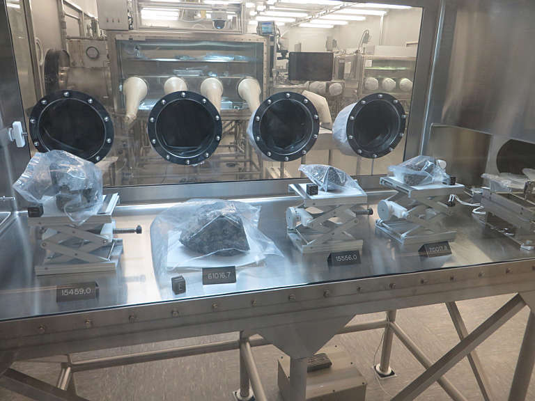 Samples at the NASA JSC Astromaterials Office | The Planetary Society
