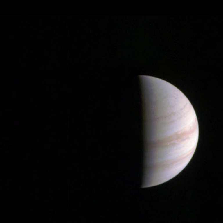 The many faces of Venus' south polar vortex | The Planetary Society