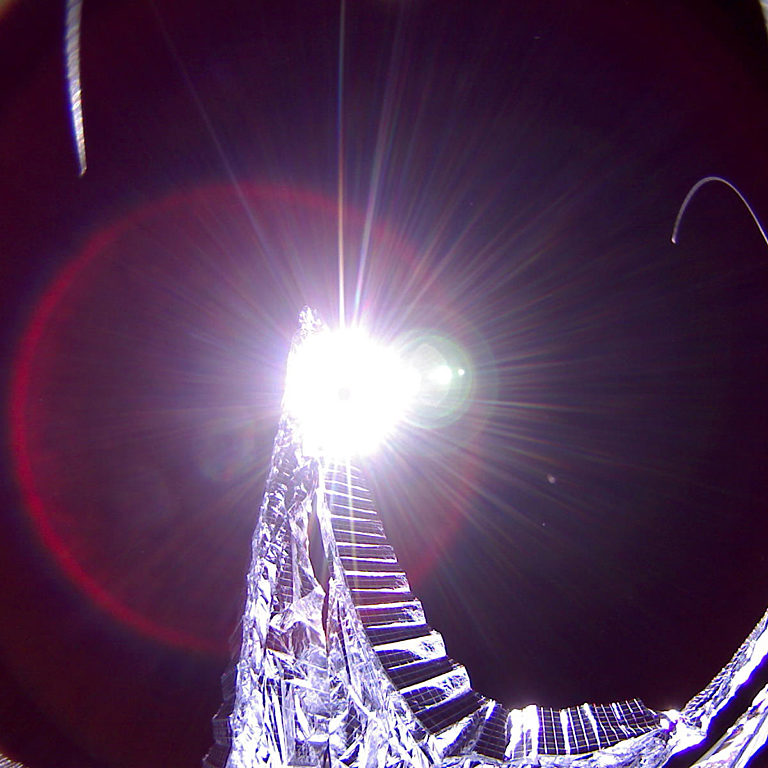 Streaks on Olympus Mons | The Planetary Society