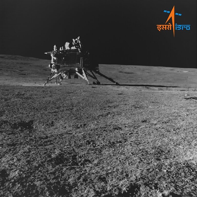 Chandrayaan-3 Pragyan rover images Vikram… | The Planetary Society Chandrayaan-3 Pragyan rover images Vikram… | The Planetary Society