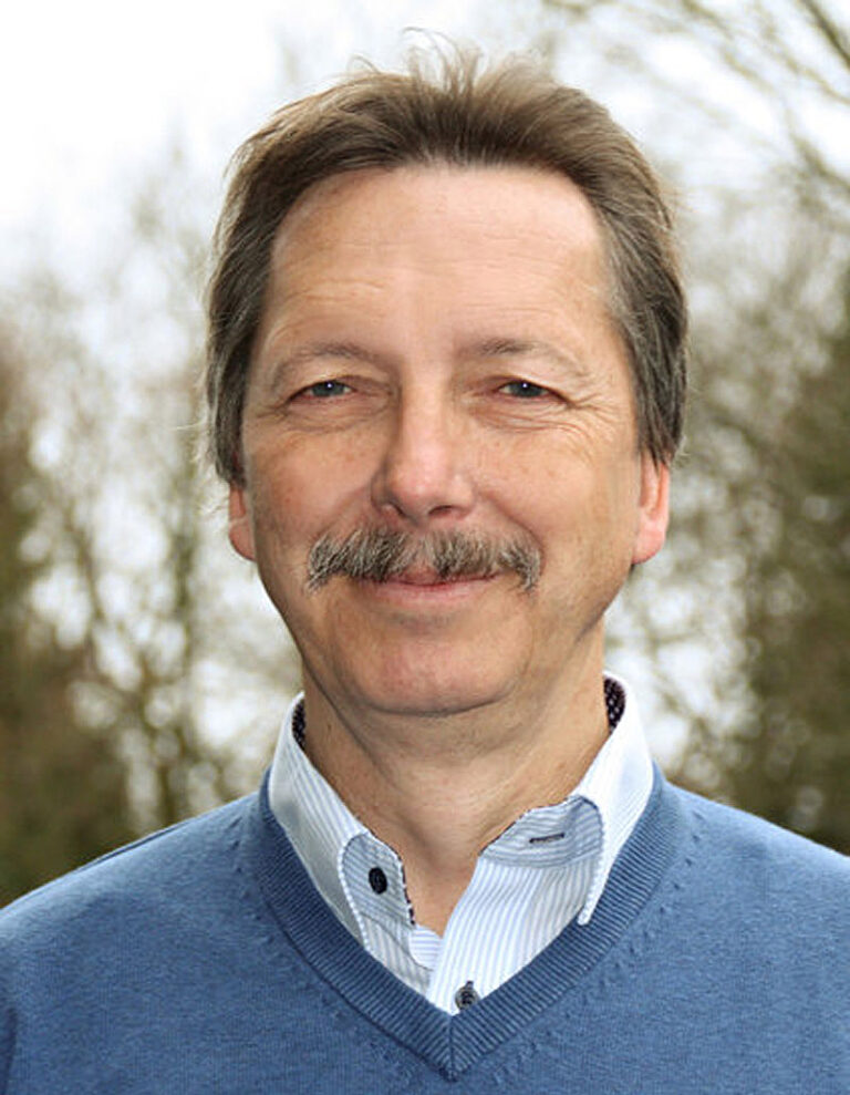 Thomas Henning portrait | The Planetary Society